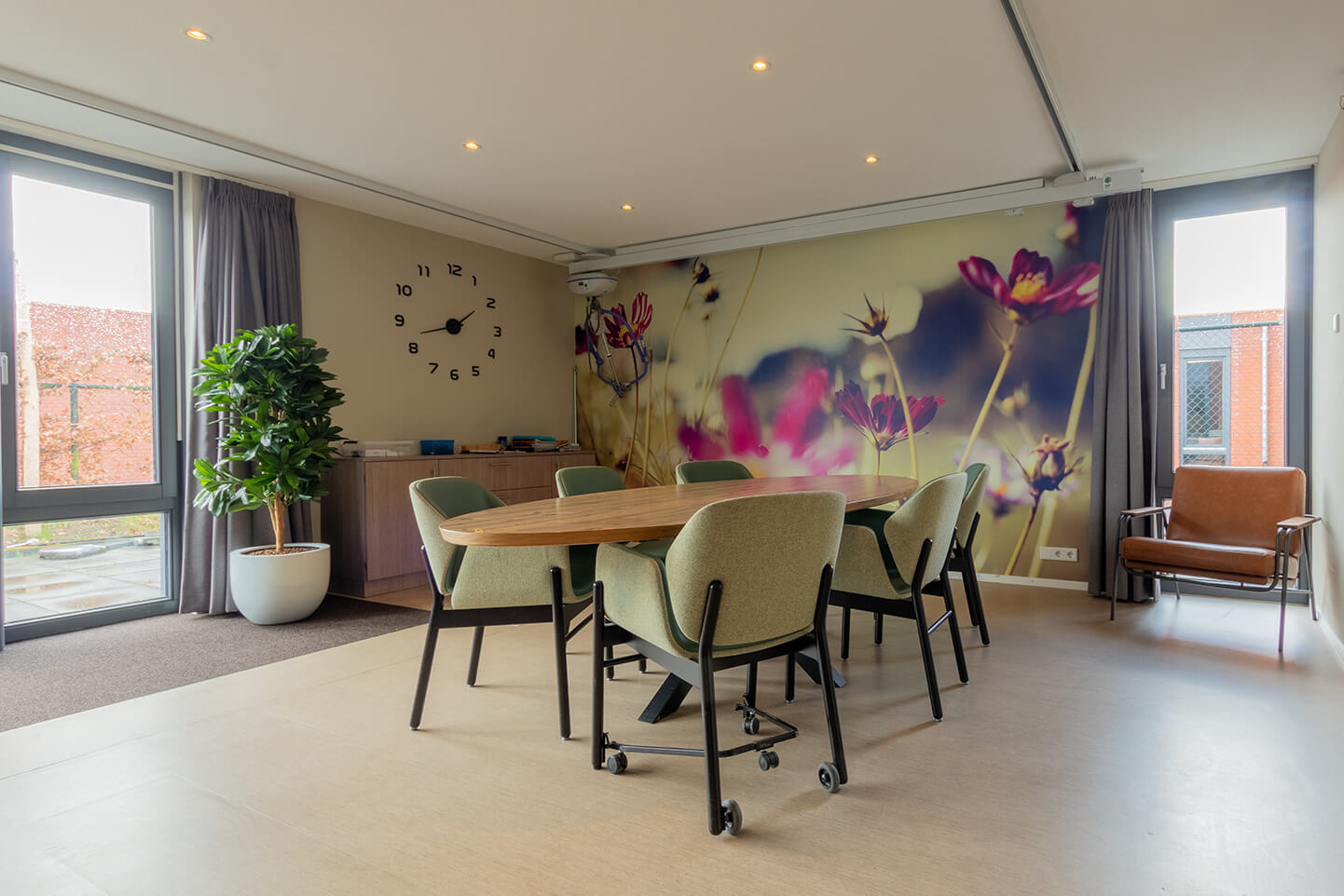 Koraal - Lensen Projectinrichters