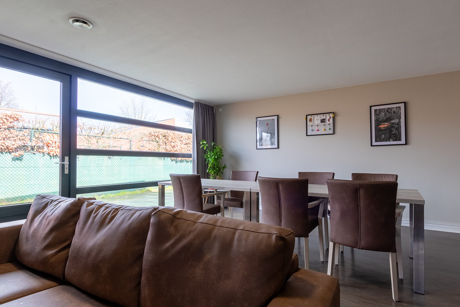 Koraal - Lensen Projectinrichters